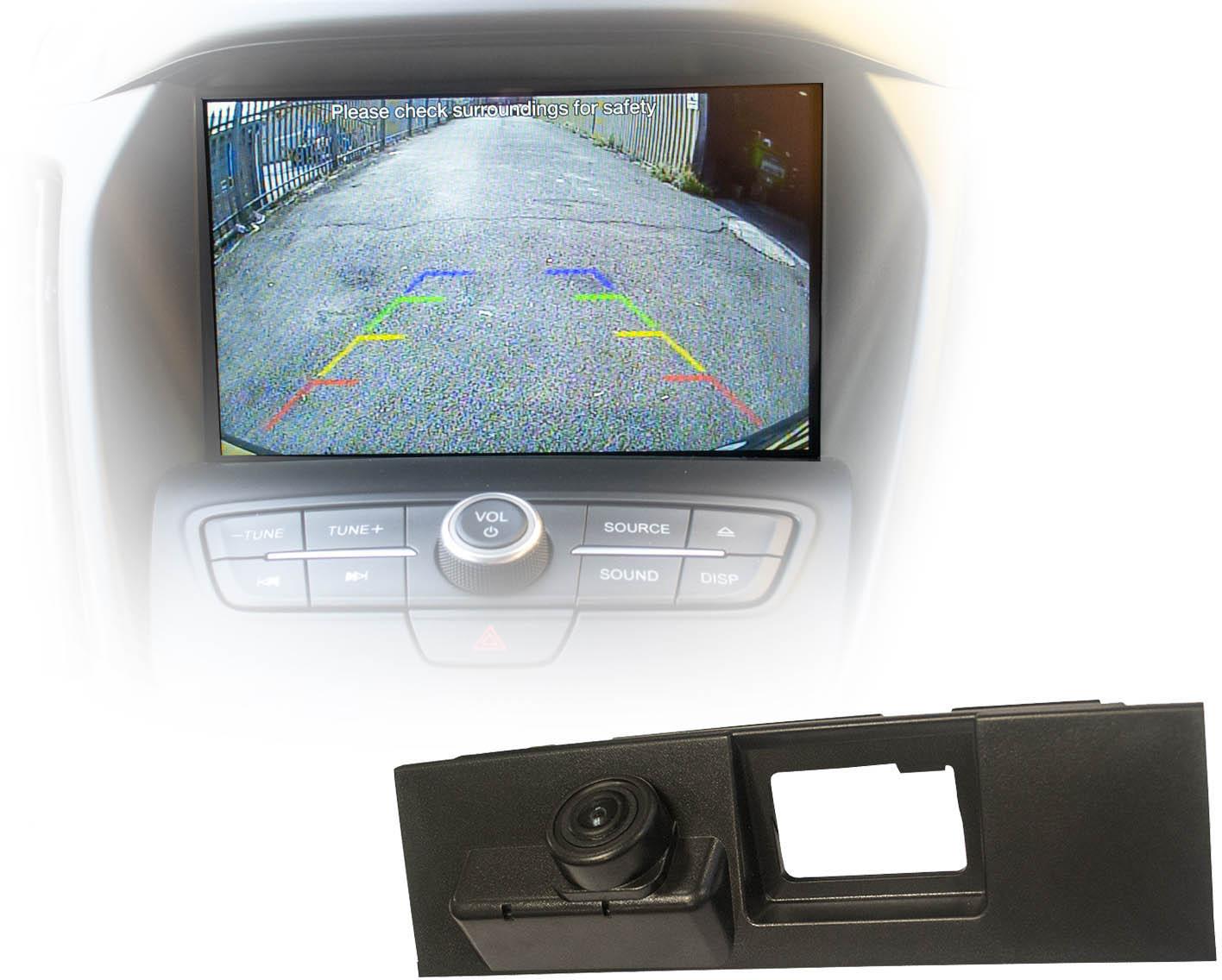 Motormax Ford Reverse Camera Kit with 105° Viewing Angle | Halfords UK